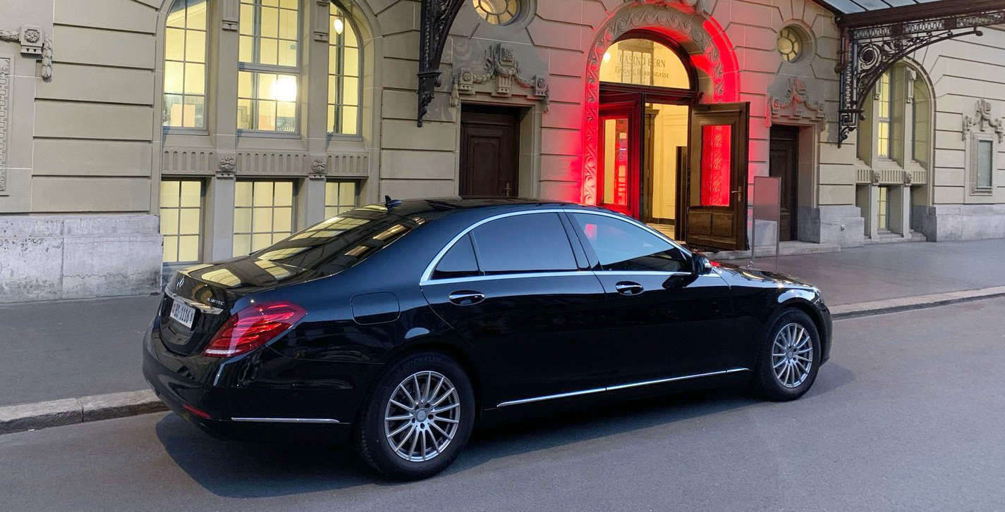 Basel River Cruise Passenger Transportation - Limousine & Taxi pick up