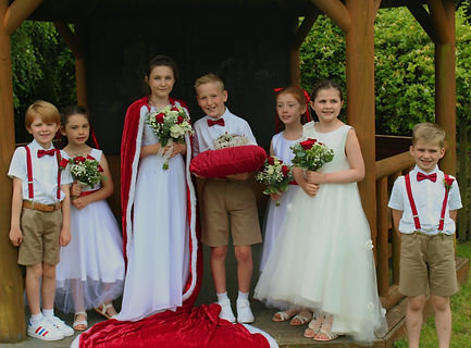 HOME | Whitley Rose Queen