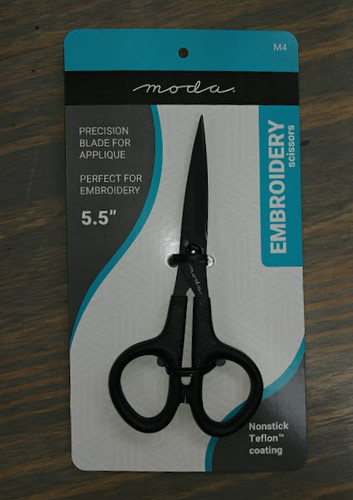 Moda Embroidery Scissors 5.5" | quiltsplus