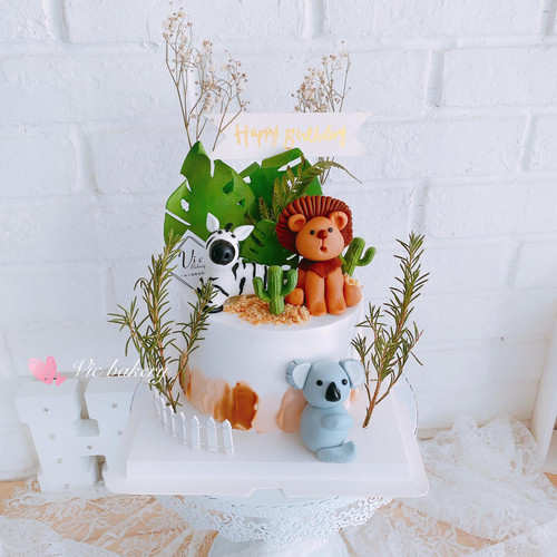 Birthday, Fondant Cartoon | Vic Bakery