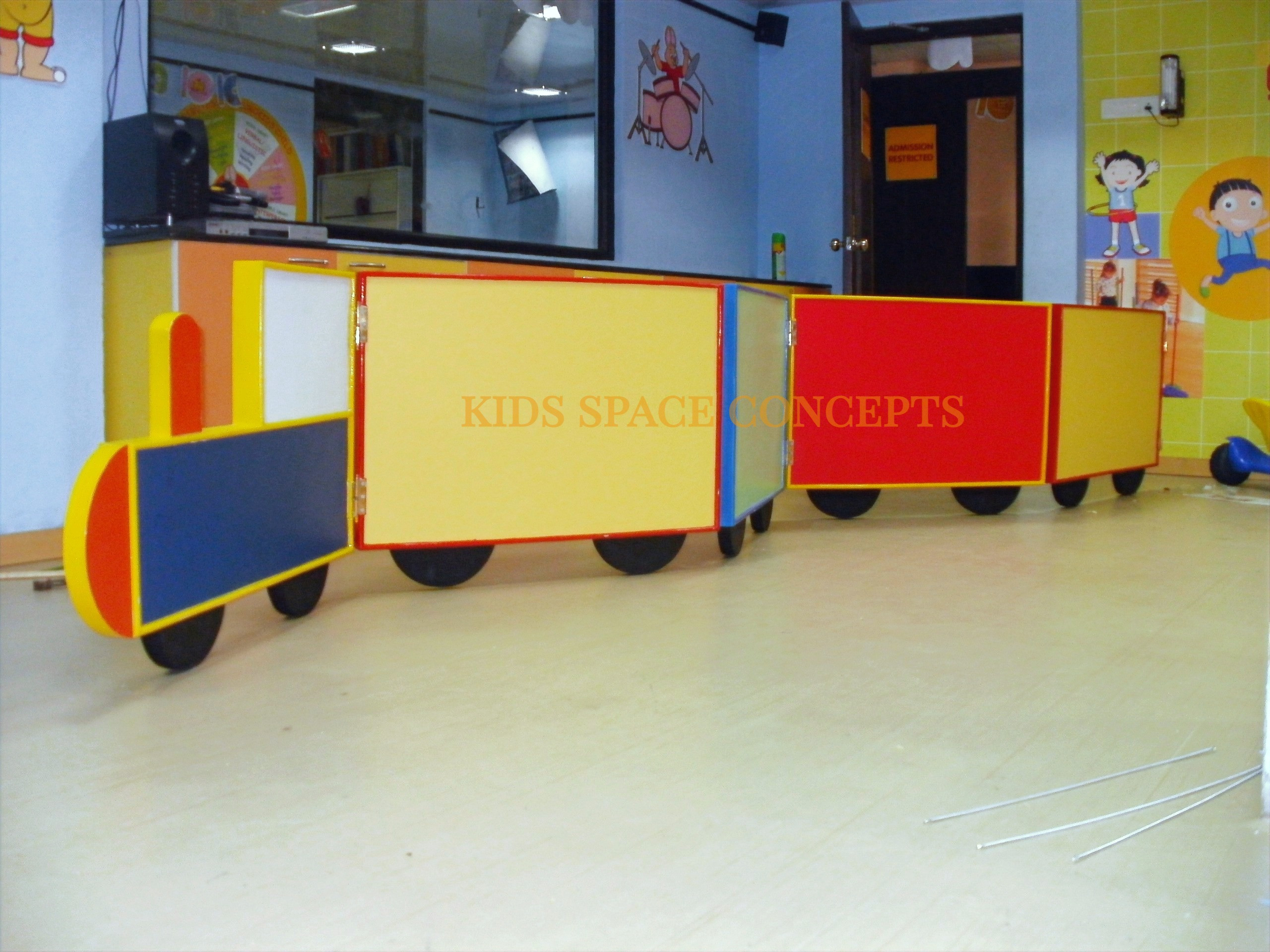 Library Train Themed Partition