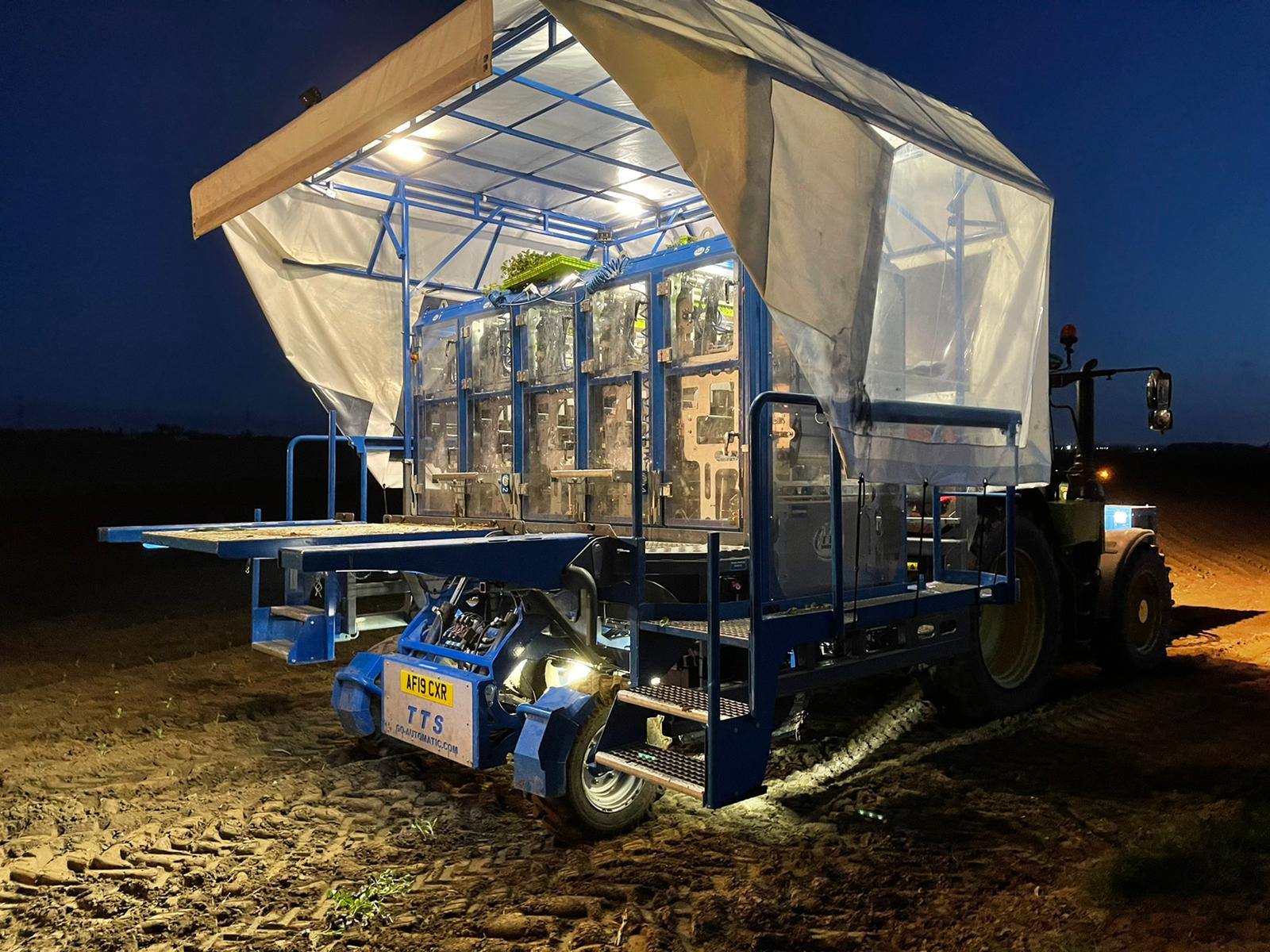 Overview of automatic transplanters | TTS