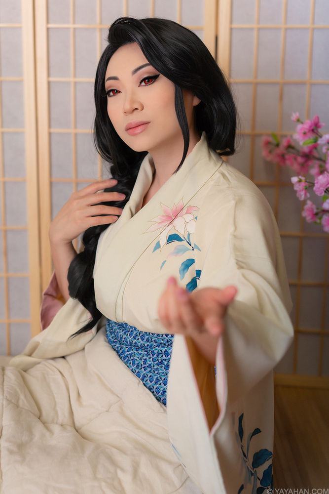 Happy Mother's Day from Rengoku's mom!