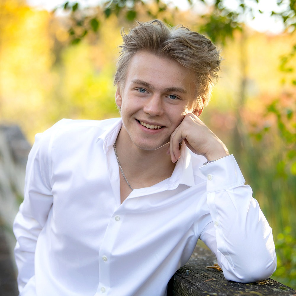 Senior Boys Graduation Photo Sessions