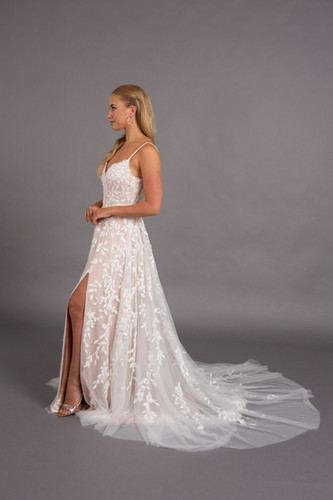 WS124 | White Studio London | Brides and Bustles