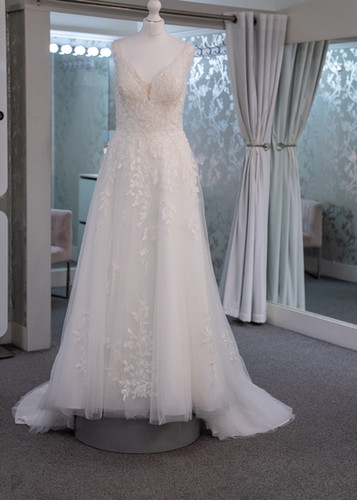 Modena | Portofino Collection | Bellissima Weddings