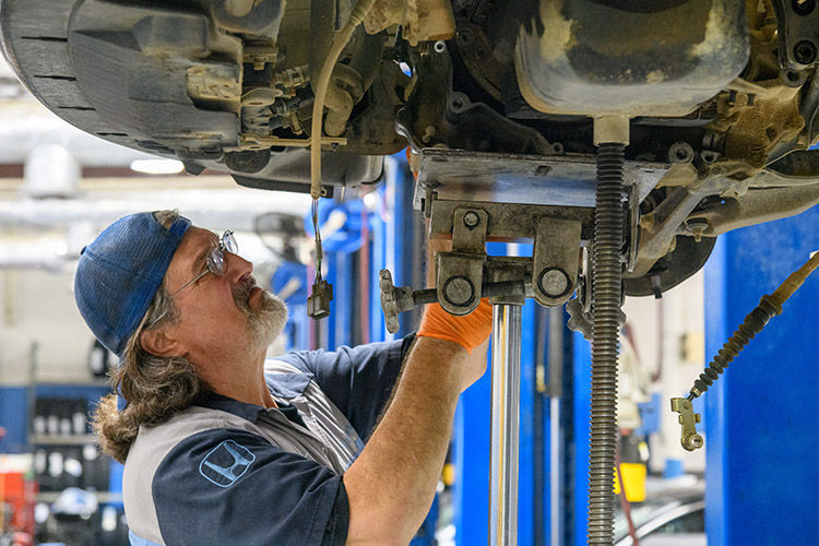 Experienced Mechanic Needed