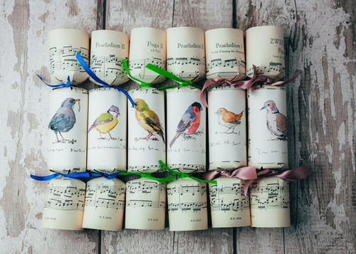 Wedding love birds Crackers ( fill your own ) | Ecomagpie