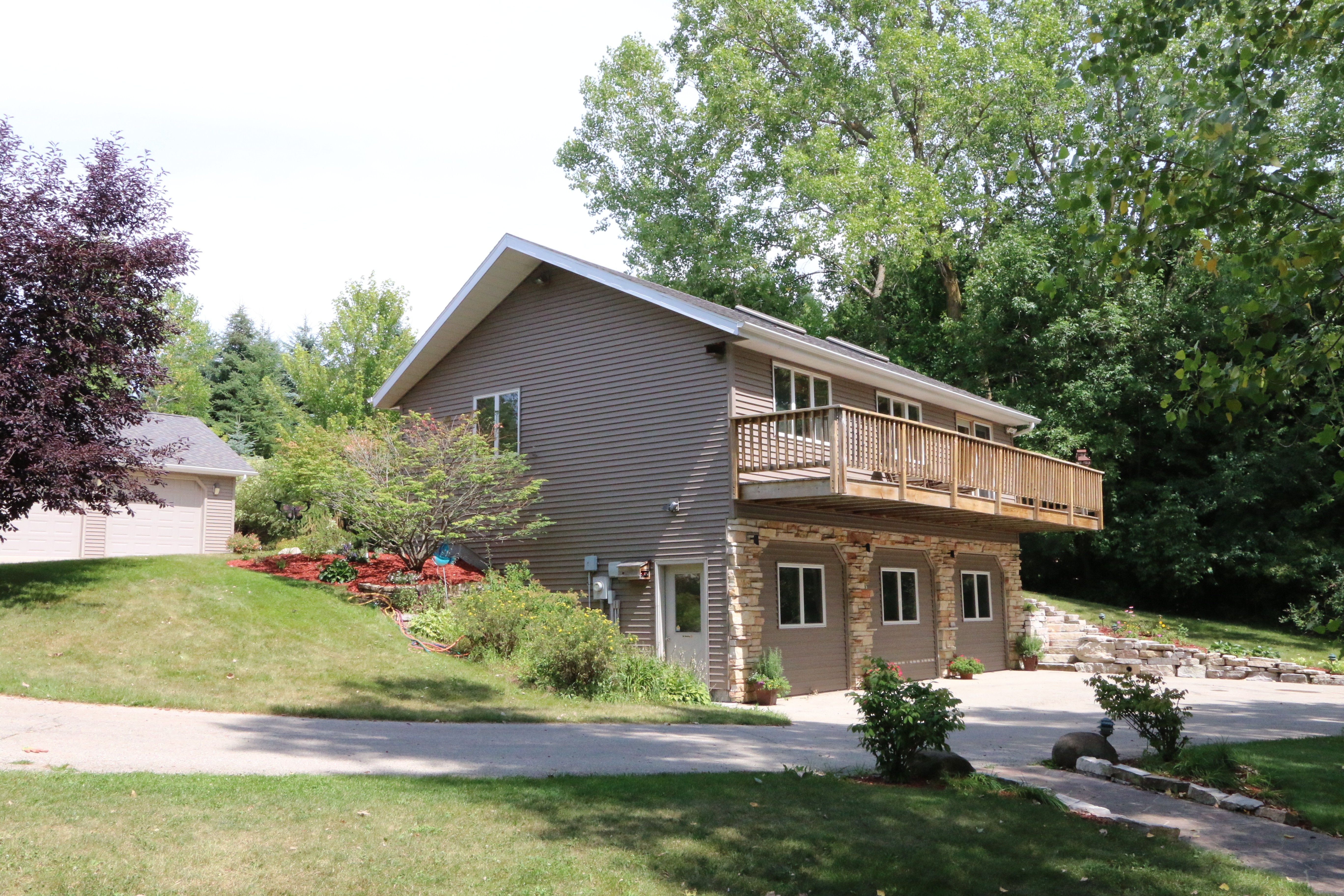 Willow Ledge Retreat | willow ledge - new