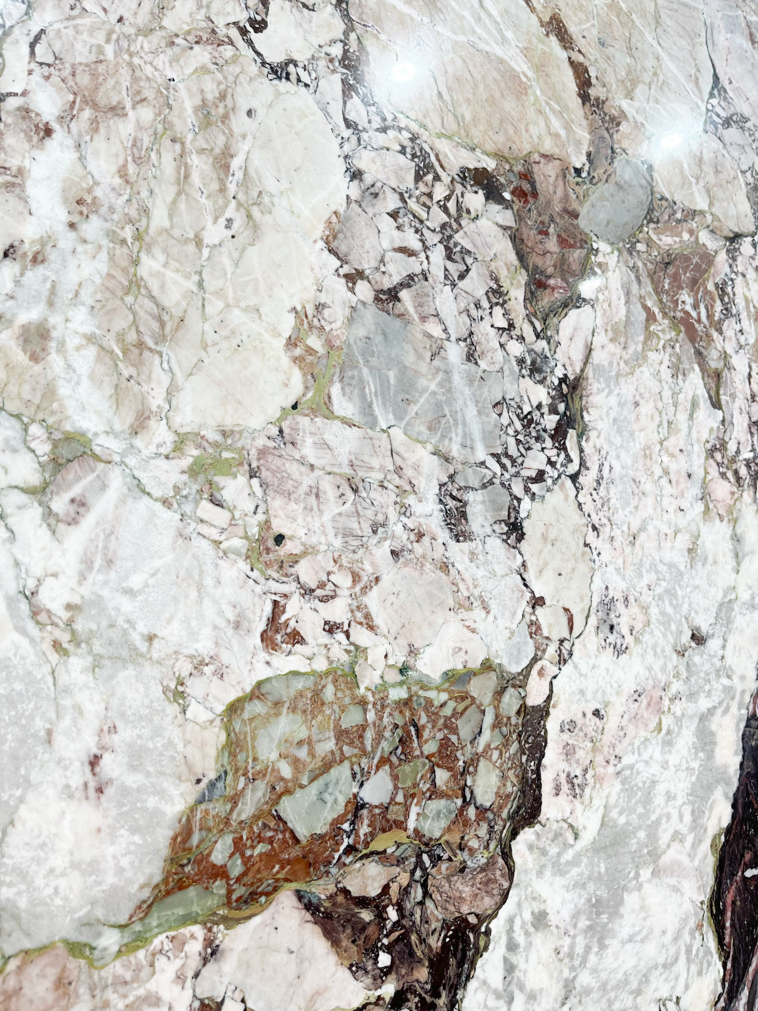 A sneak peak - norsu Cabin stone reveal!