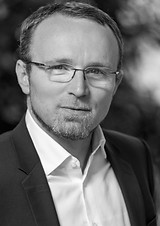 HOVA HOSPITALITY | PARIS | Acquisition and asset management of ...