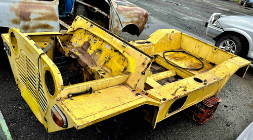 Late model Leyland Mini Moke shell (Project) | Mini World Australia