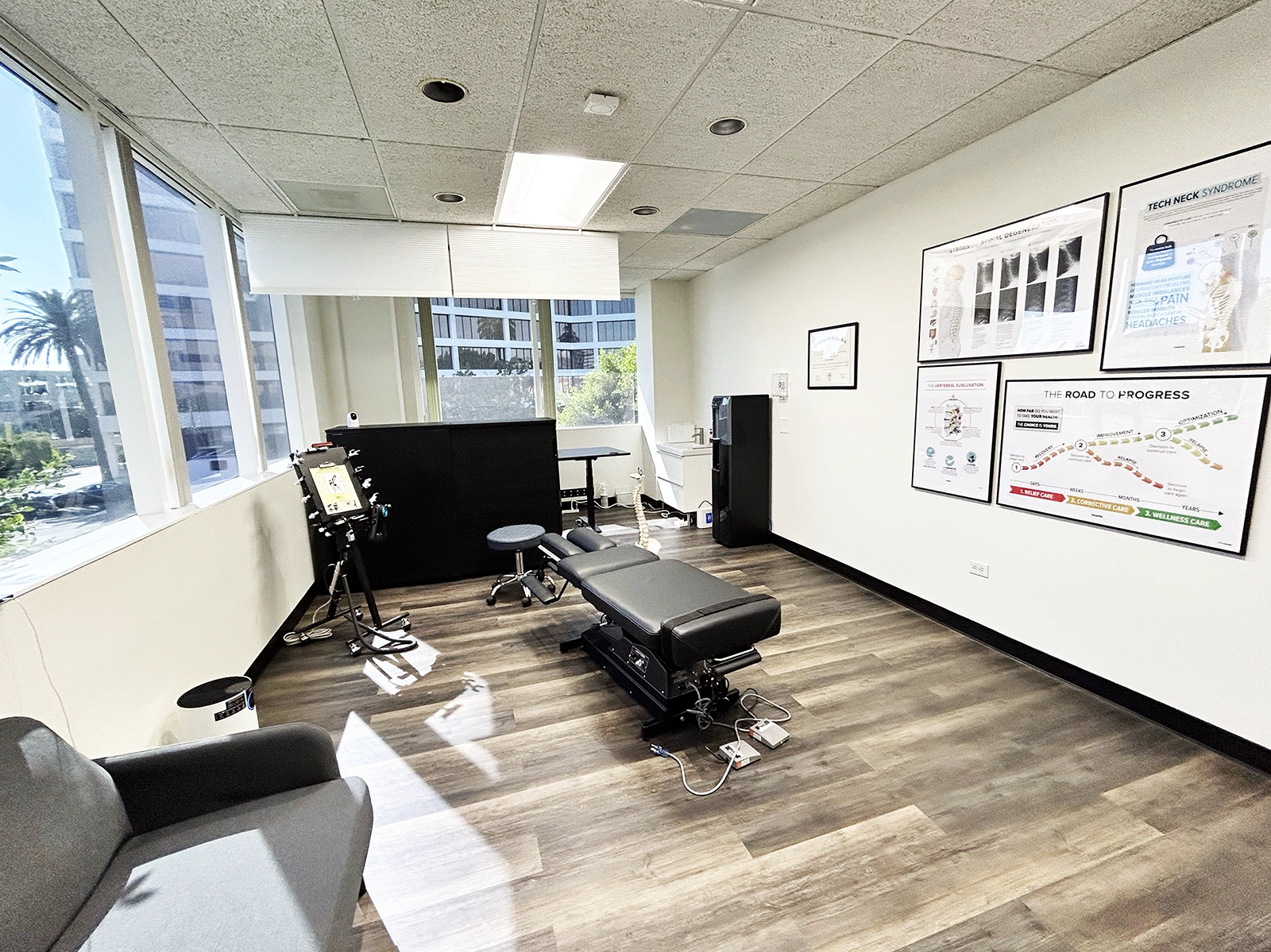 Painless Chiropractic Los Angeles | Fujii Chiropractic