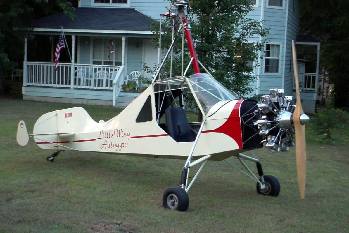 Auto-Gyro With Radial Engines