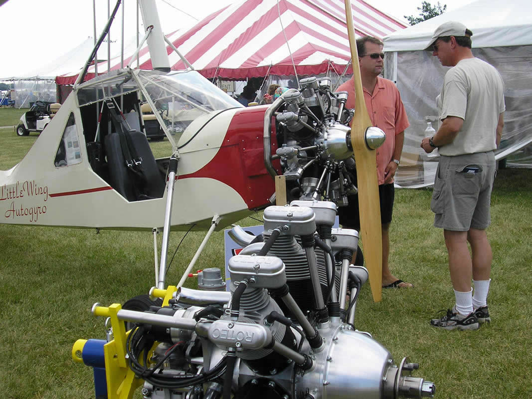 Auto-Gyro With Radial Engines