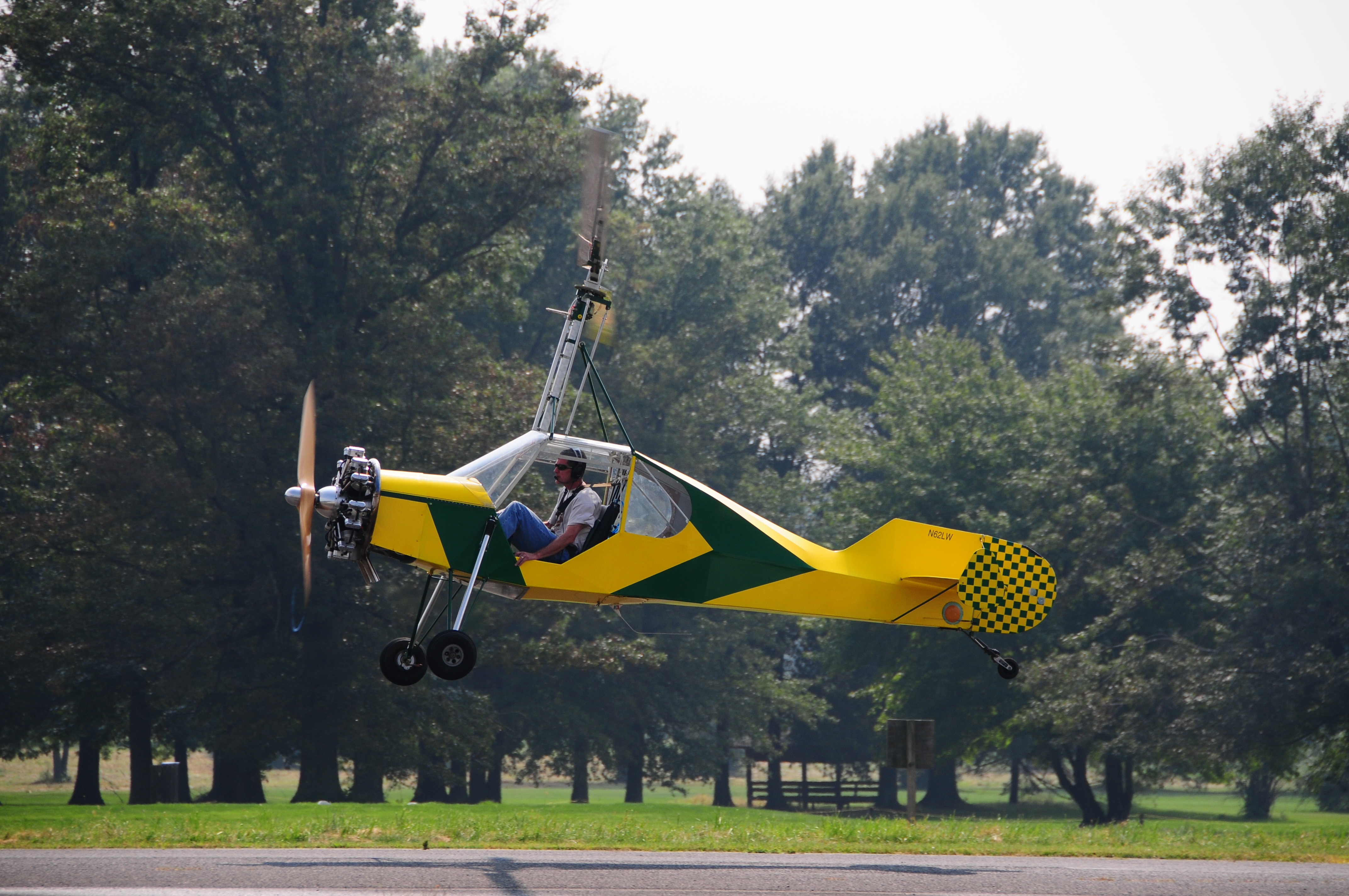 Auto-Gyro With Radial Engines