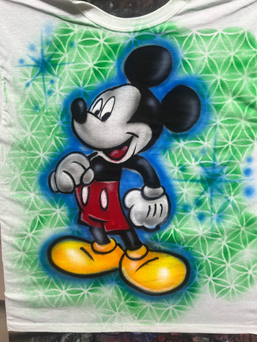 Mickey Mouse Airbrush T-shirt | lostdesignstudio