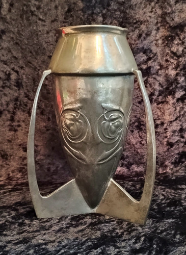 Archibald knox "Bomb" vase | Mysite