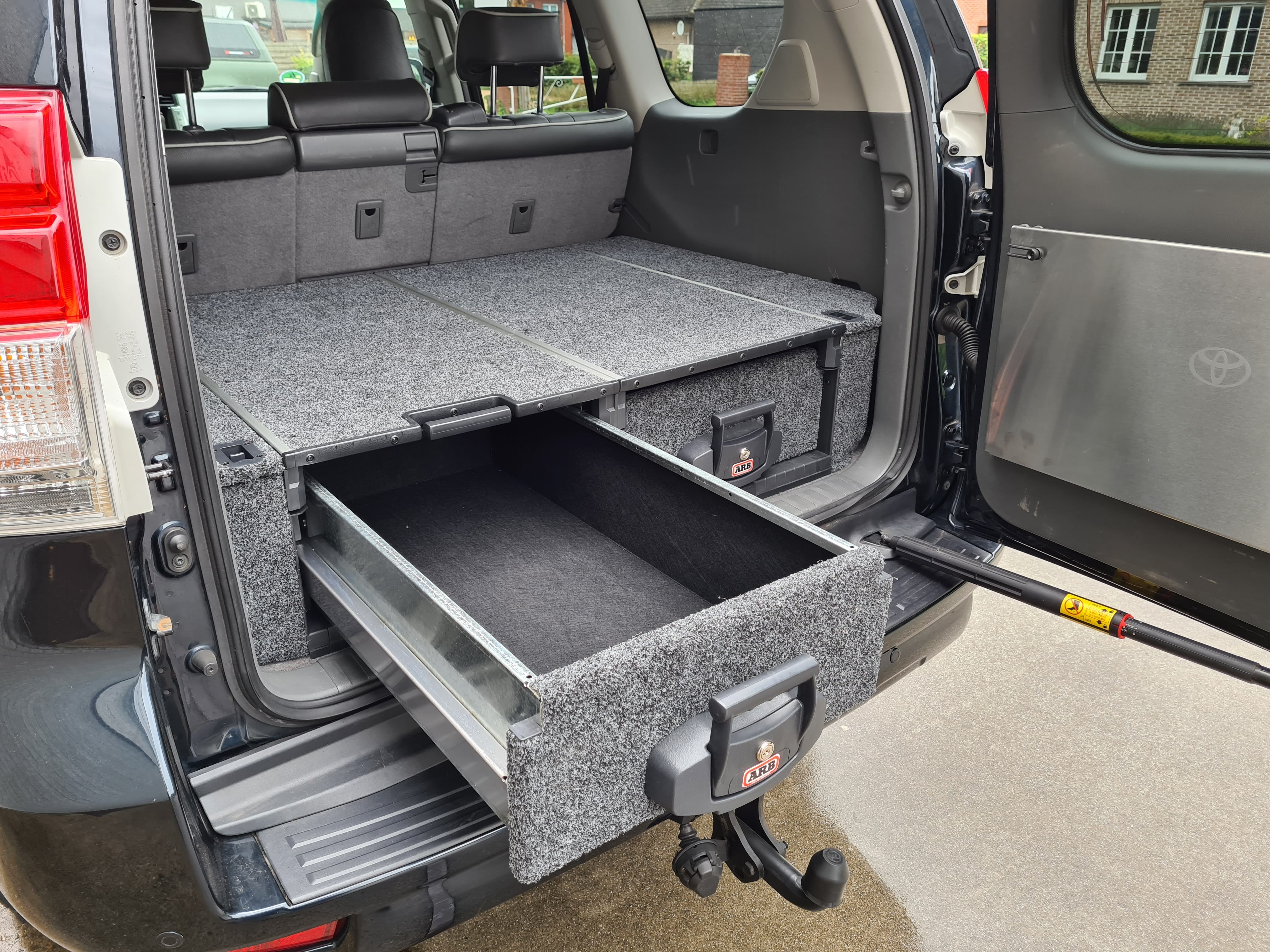 Toyota Land Cruiser | gitrax