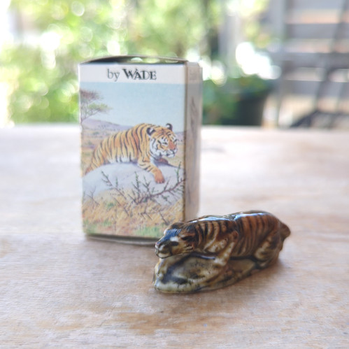 虎 Tiger WADE社 | 西洋骨董リトルオークOnlineShop