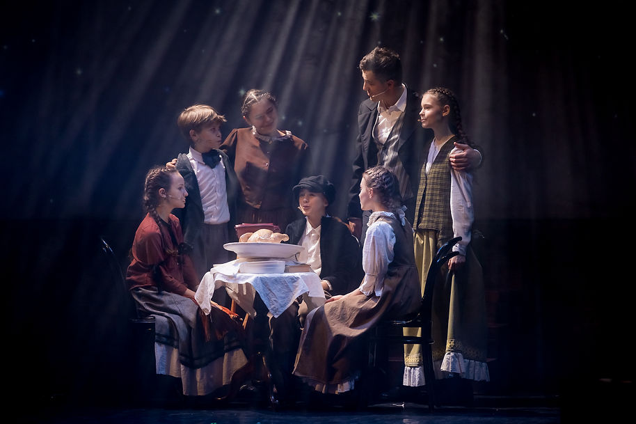 Wigilijna Opowieść | Teatr TINTILO