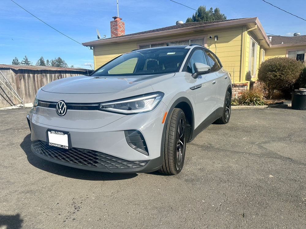 10 Year Graphene Coating on a New Volkswagen ID4 All Electric Grey Car