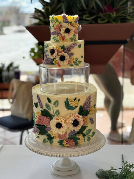 Reignbow Bites Custom Cakery, LLC | bakery | 1885 Lindenhall Drive ...