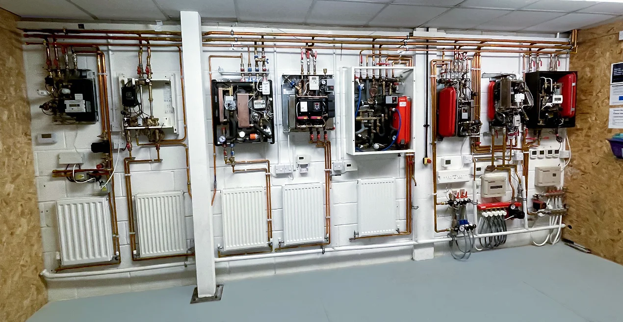 Acs Gas and Heat Interface Unit Training | Herts Energy | Hertfordshire