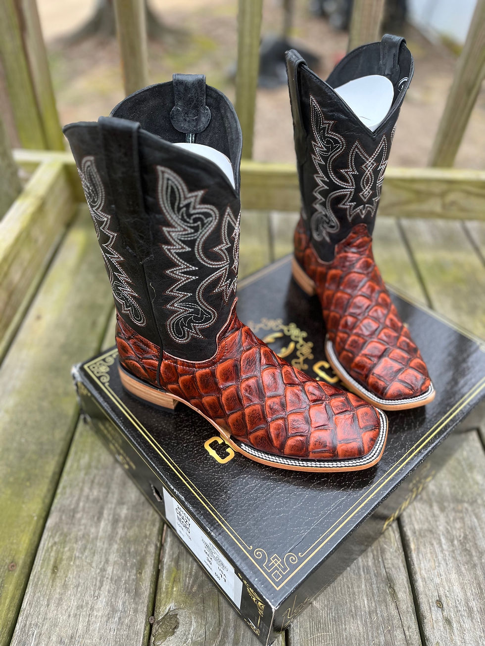 Sale | MCD Boots and Things 2/2
