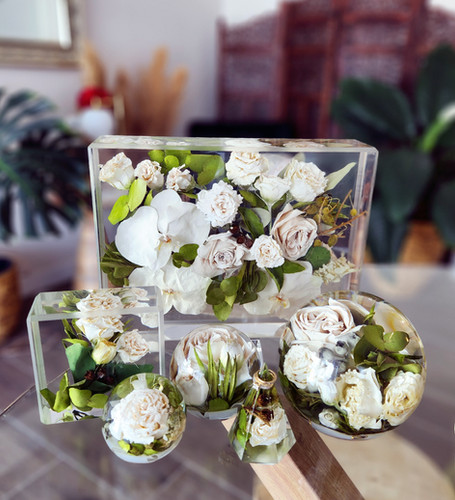 Unique Full Bloom Set 3D Keepsake Gift Ideas