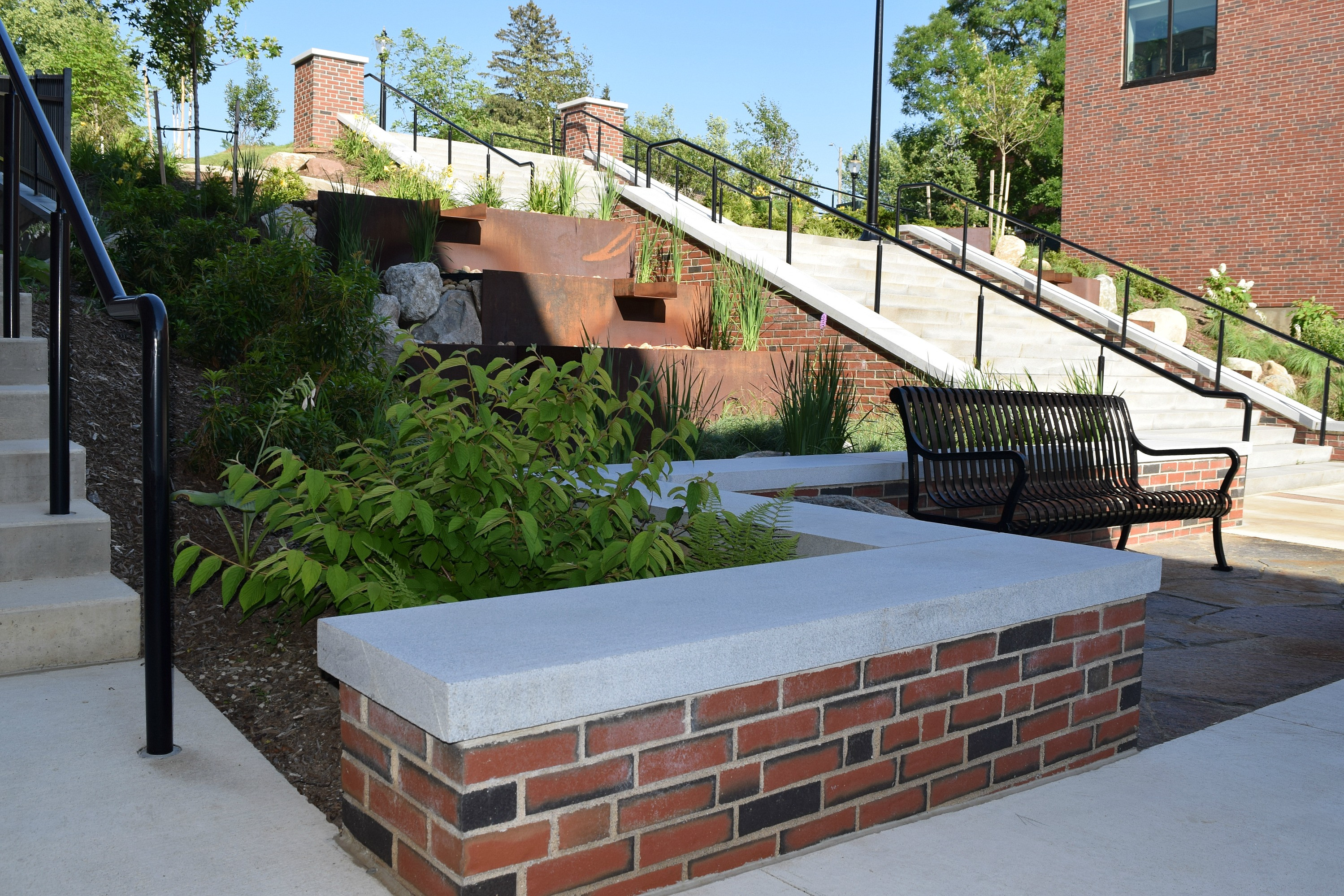 WALL CAPS & PILLAR CAPS