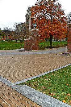 VERTICAL GRANITE CURBING | Williams Stone Co.