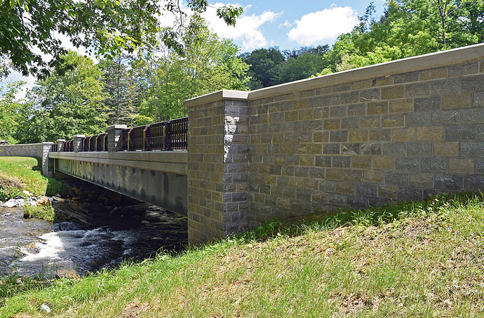 Williamstown, MA - Green River Bridge
