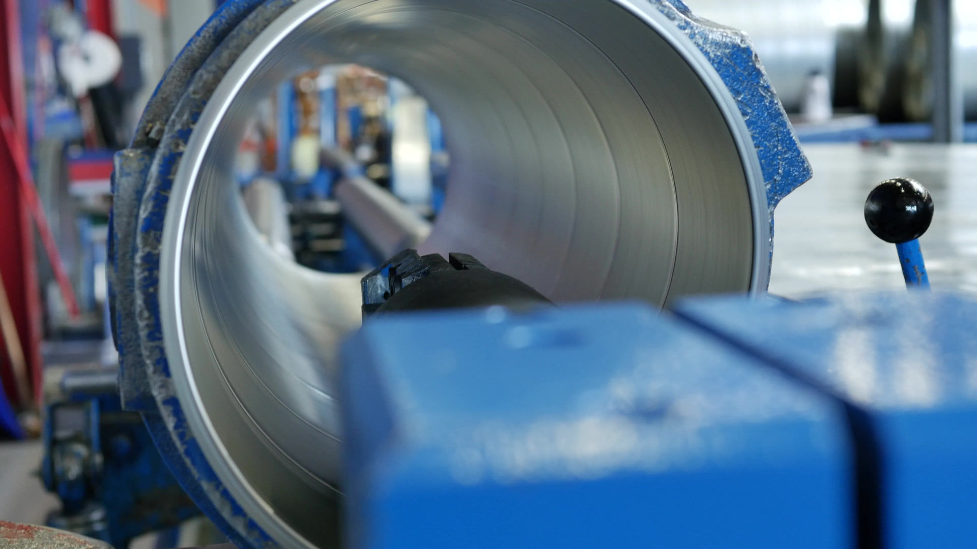 Round Spiral Duct & Pre-Insulated Pipe | Spiro Industries | Northern ...