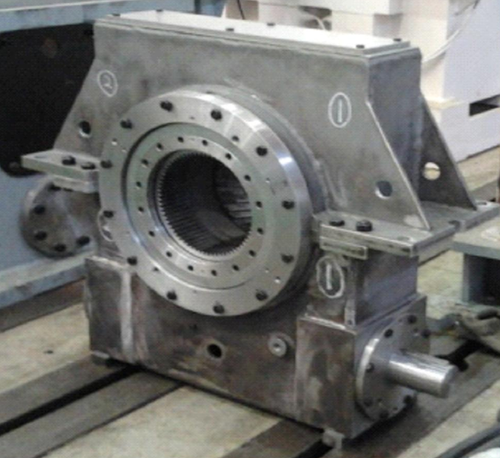 Steam turbine turning gear with MAS clutch | AMIC