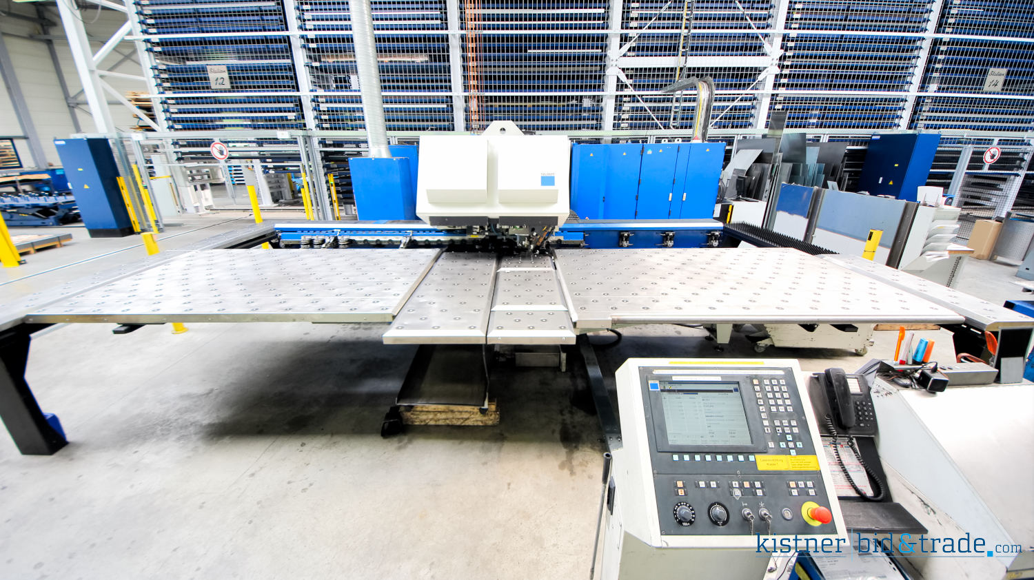 TRUMPF | TruMatic 6000-1600 mit 3,2 kW Laser