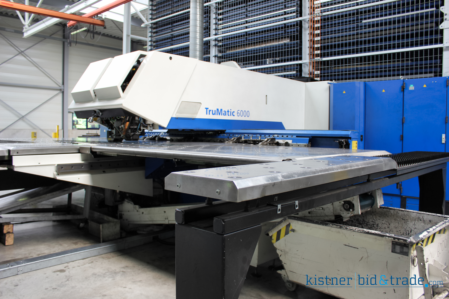 TRUMPF | TruMatic 6000-1600 mit 3,2 kW Laser
