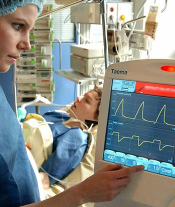 Unidad de Terapia Intensiva | Llamado2014