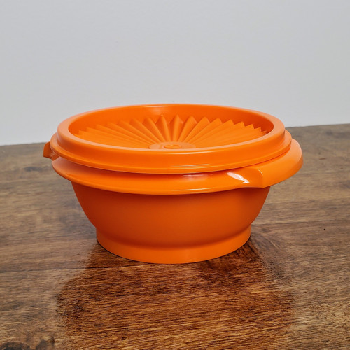 Tupperware Servalier 1323 Snack Sugar Bowl 10 Oz Harvest Orange ...
