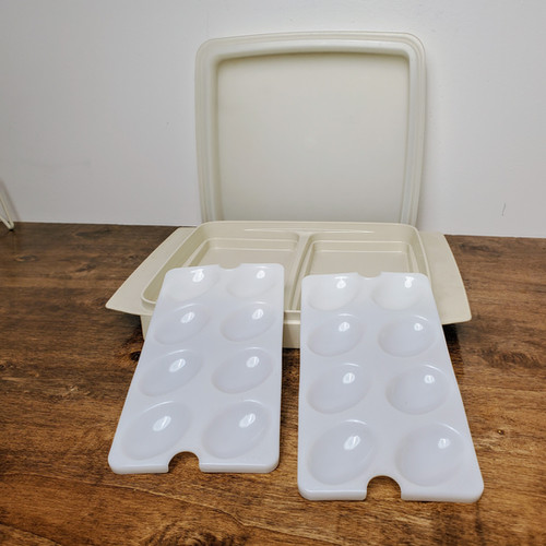 Vintage Tupperware Deviled Egg Carrier 4 Pc. Set #723 Beige with ...