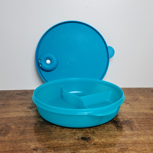 Tupperware Crystal Wave Divided Plate Dish w Lid 3284 2651 10 ...