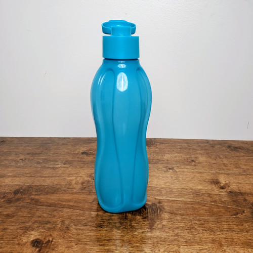 New Tupperware Eco Water Bottle - 16oz (500ml) Flip top 9104 Blue ...