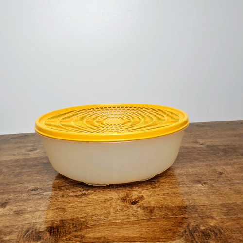 Tupperware Colander Strainer Bowl 1835 With Flow Through Seal 3 Quart ...