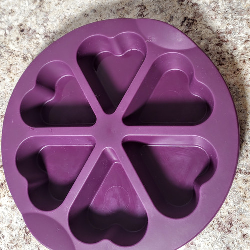 Tupperware Valentine Heart Holiday Silicone Baking Form Mold Purple Ne ...
