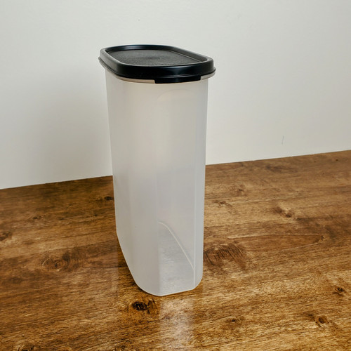 Tupperware Modular Mates Oval Container New #1614 9.75 Cup Black Seal ...