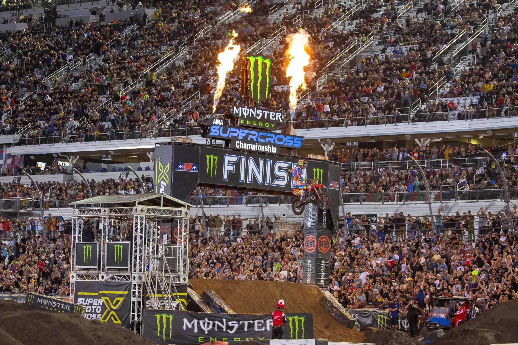 AMA Supercross: Resultados e melhores momento dessa rodada de Daytona
