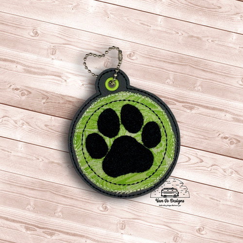 Raw Edge Applique Paw Bag Tag- DIGITAL DOWNLOAD | Van Go Designs