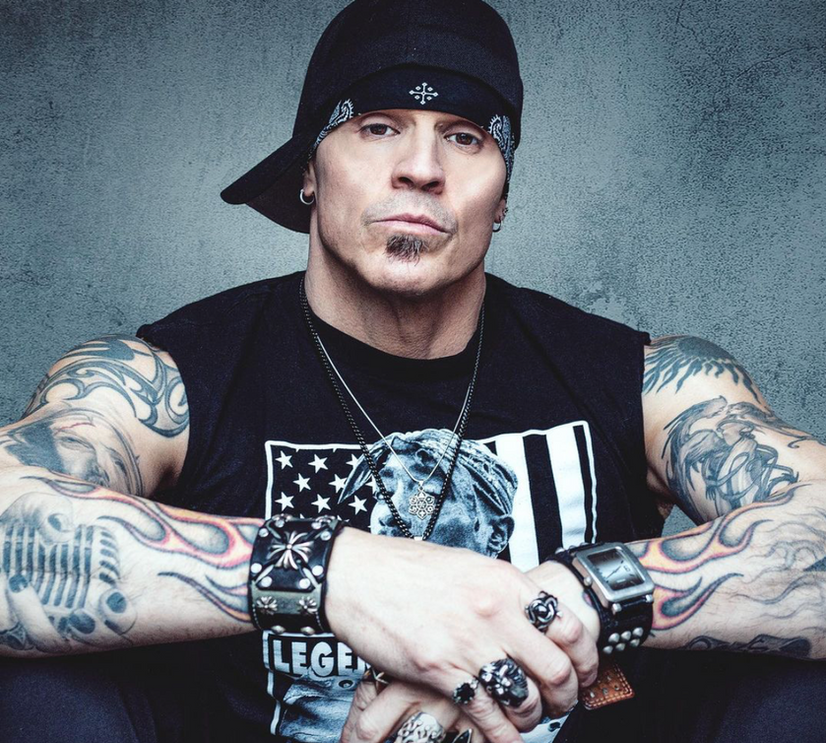 Singer | Voice Overs | Music Photographer | Manny Cabo Media