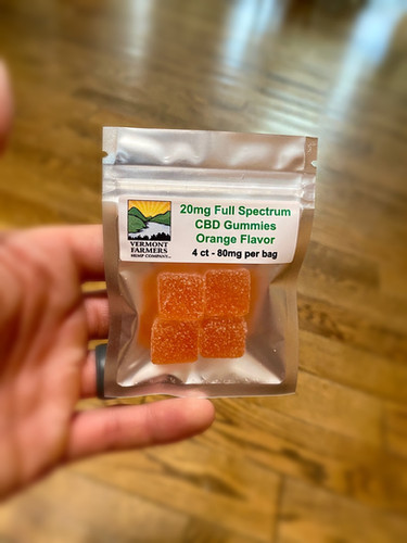 4 Count Orange Gummy Bag | VermontFarmersHempCo
