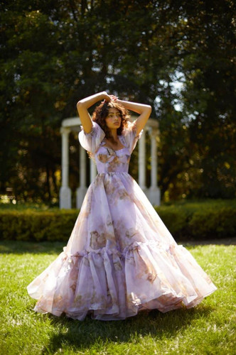 Selkie Venus Ritz Dress (RP: 2080MYR) | Dressaville